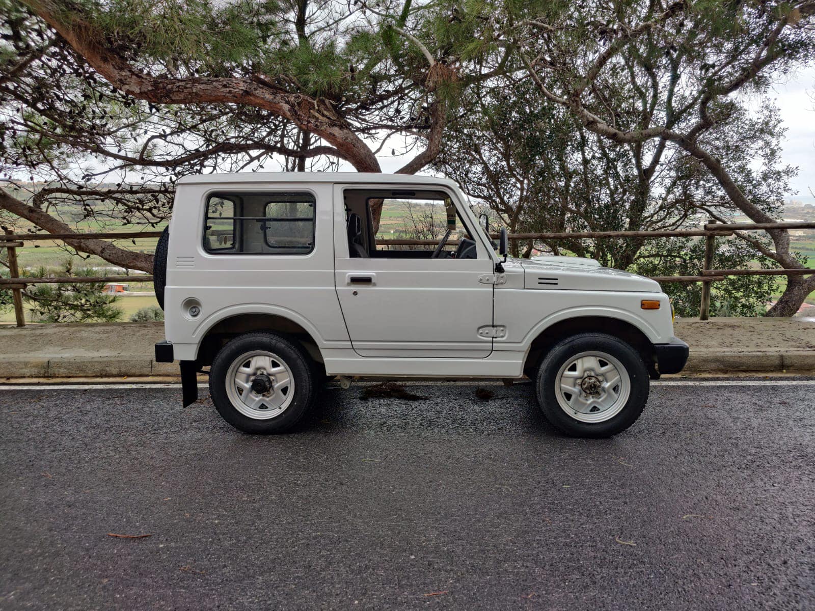 Suzuki Jimny (Japan Import) - Drive Auto Import