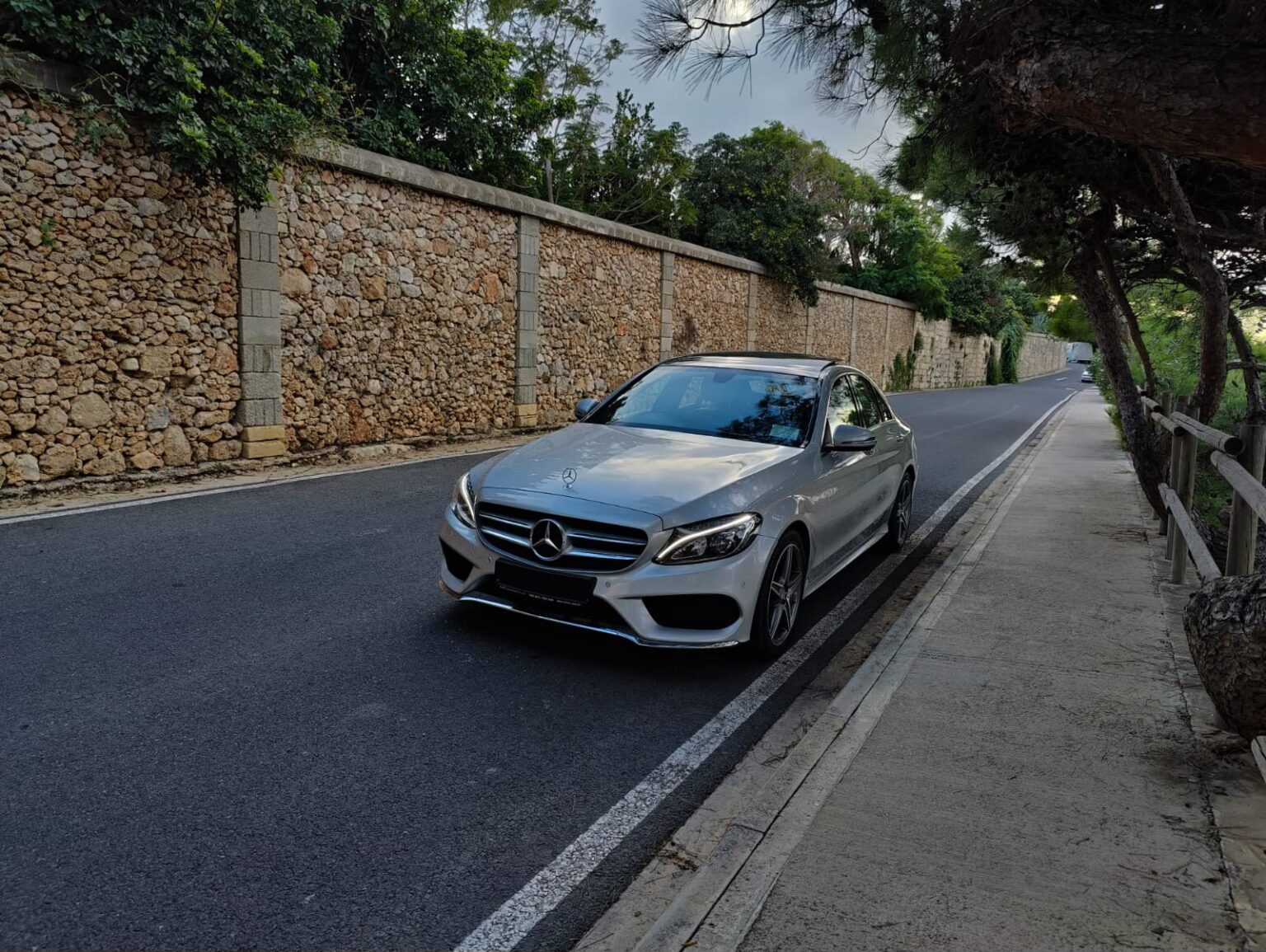 Mercedes-Benz C300h AMG - Drive Auto Import